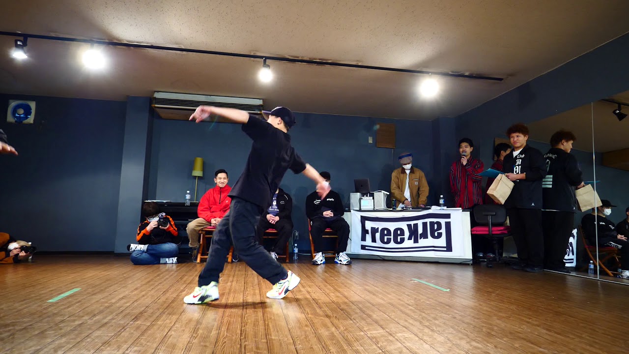 ISSIN vs Ichigo BEST16 Seven road SP BREAK DANCE BATTLE 2020/3/14 - YouTube