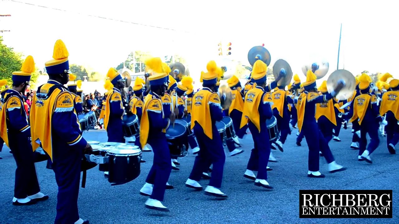 NC A&T Blue & Gold Marching Machine HomeComing Parade 2014 - YouTube