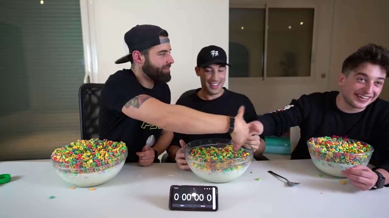 Estik SE ENFRENTA a BYTARIFA Y BYVIRUZZ en un RETO DE COMIDA ¿Quién ...