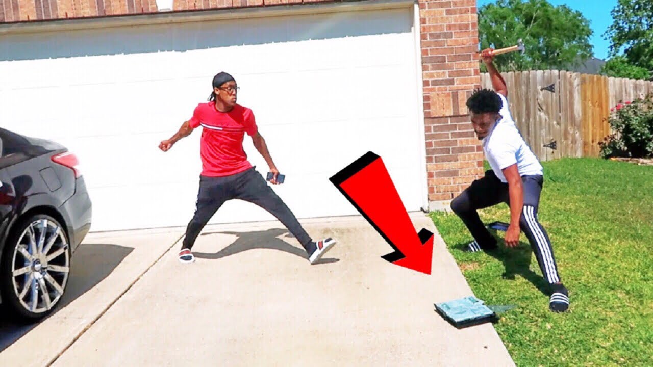 D3STROYING COREY PS4 PRANK !!! (HE WENT CRAZY) - YouTube