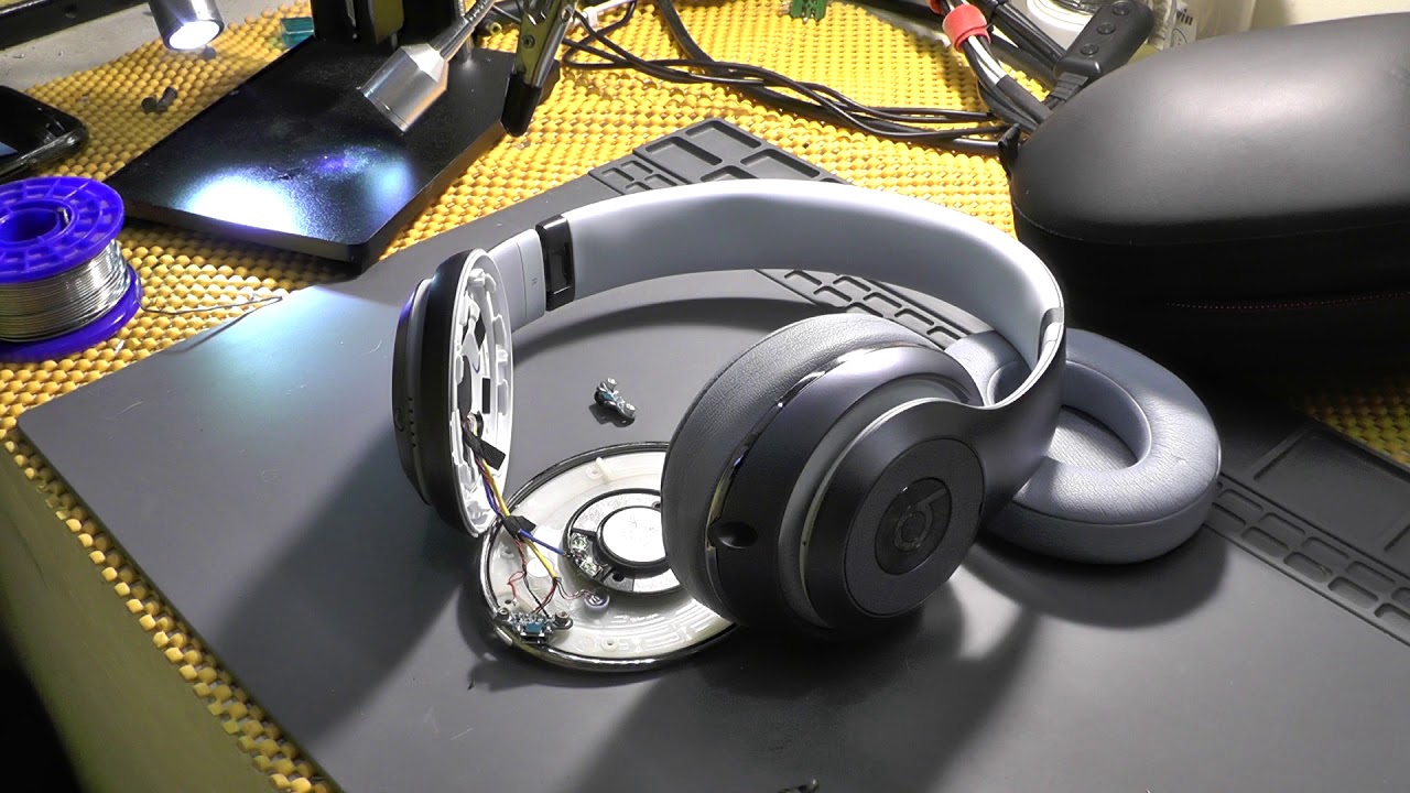 Beats Studio wireless - Made to be broken (aka how to replace USB board ...