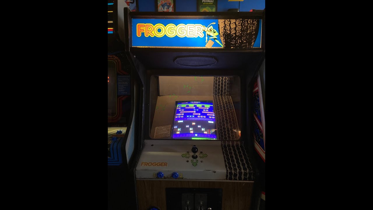 FROGGER FULL SIZE ARCADE GAME REVIEW AND CLOSER LOOK RETRO ARCADE GAMES ...