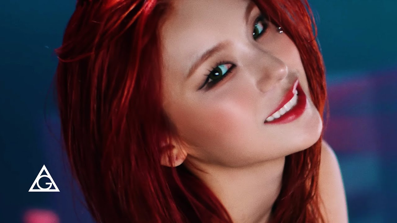 ITZY - Dynamite (4K)(FMV) - YouTube