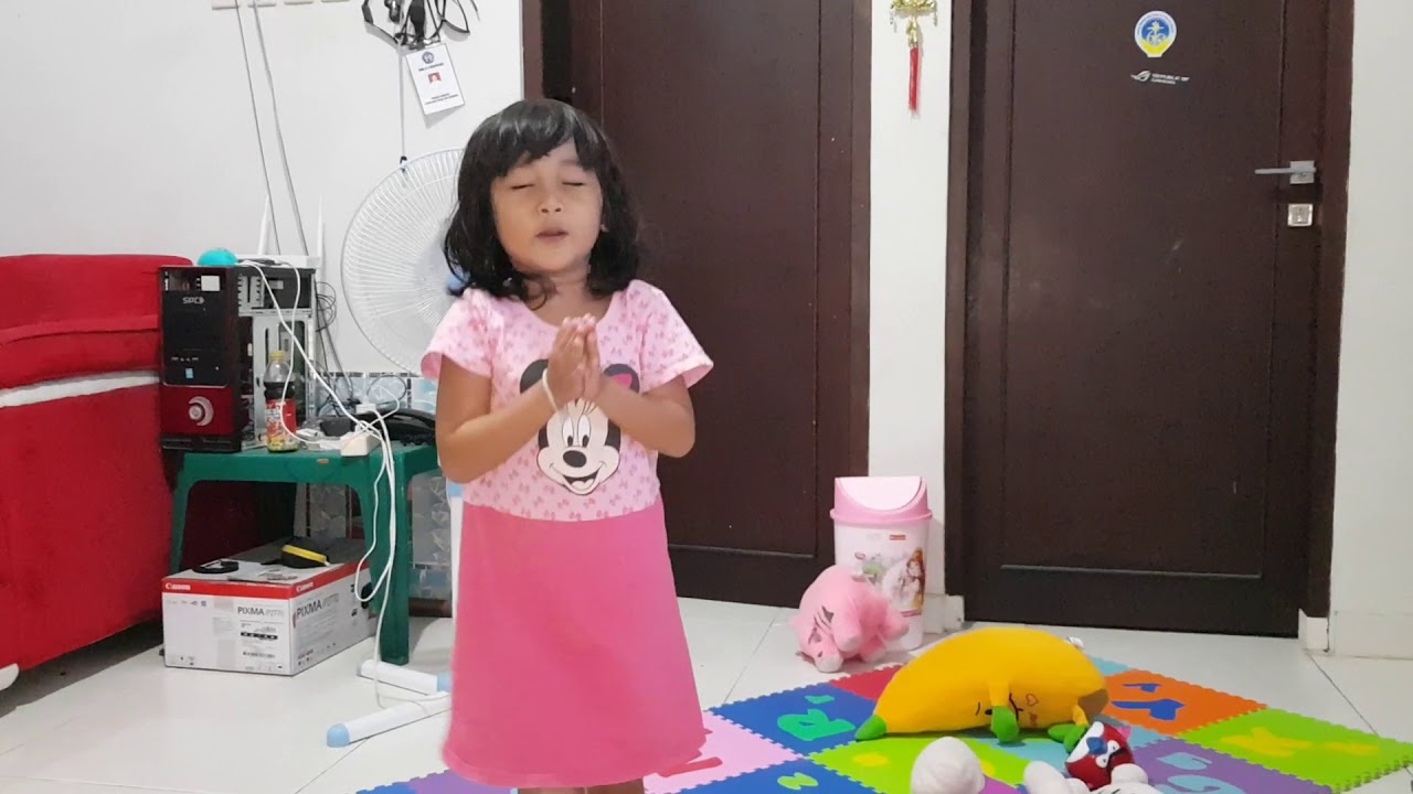 Baby ang song by baby cute(4) - YouTube