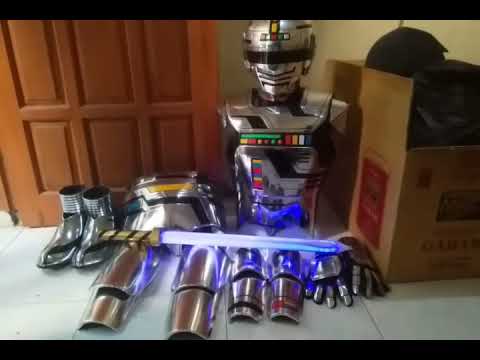 UCHUU KEIJI GAVAN cosplay armor from EVA FOAM - YouTube