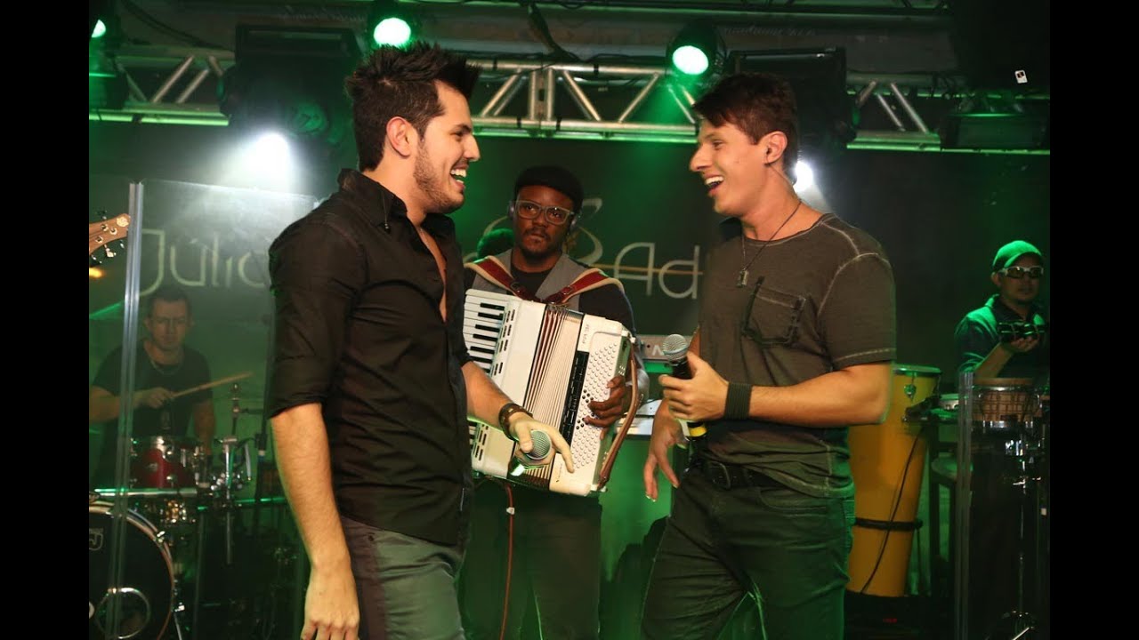 Júlio César & Adriano Audio show - YouTube