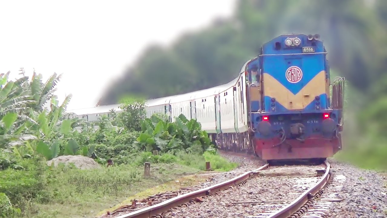 Superfast Train Of Bangladesh Railway - Sundarban Express (Dhaka To ...