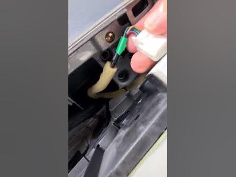Nissan Elgrand 2005 E51 - Fuel Gauge error - no recall mod - YouTube