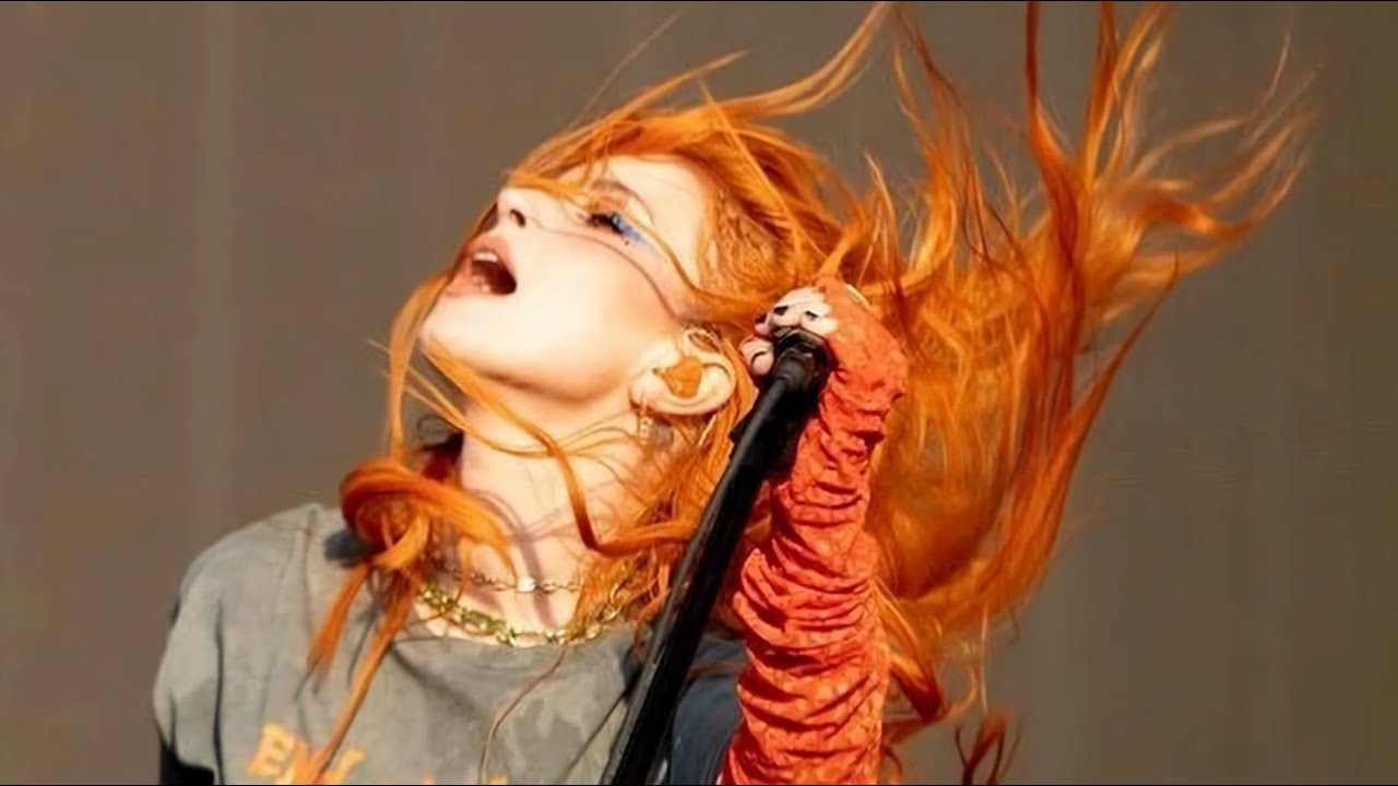 Paramore - Rose-Colored Boy (Live at ACL Music Festival 2022) - YouTube