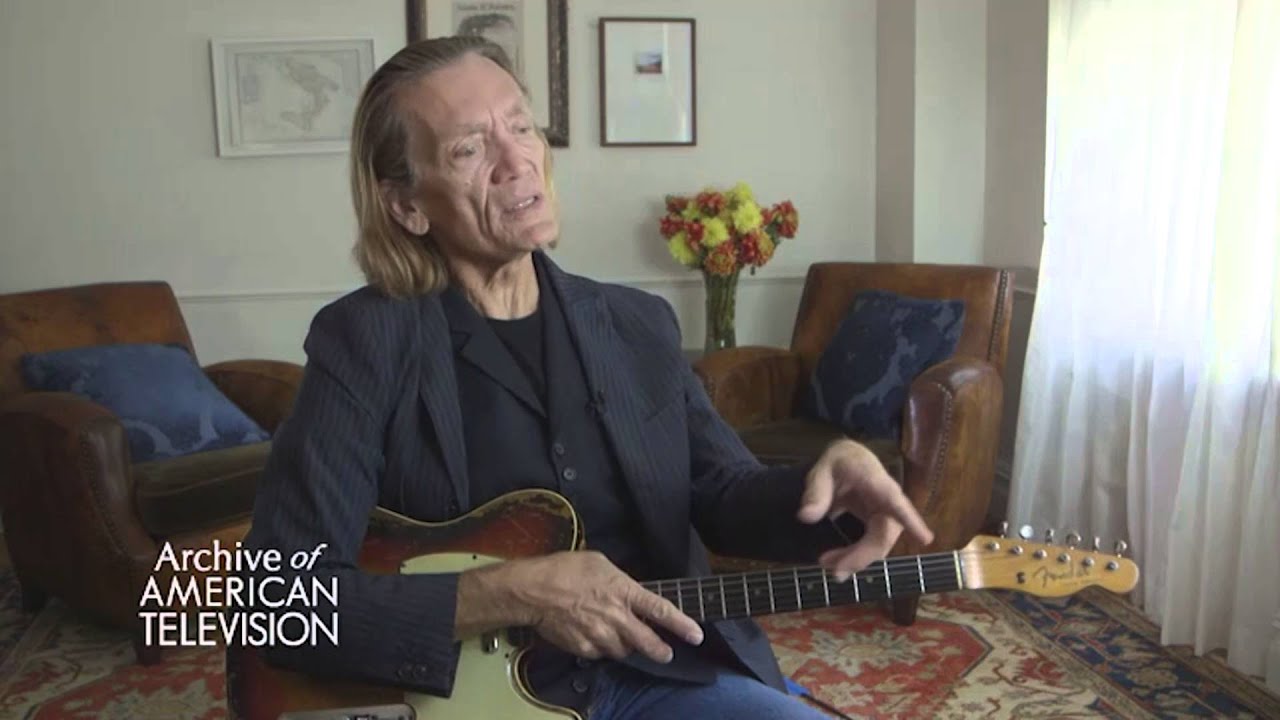 G.E. Smith on playing guitar for the Broadway show "Gilda Live ...