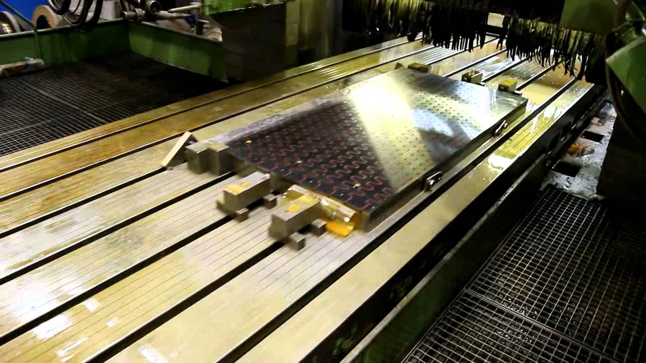 WALDRICH Coburg Guideway Grinding Machine - YouTube