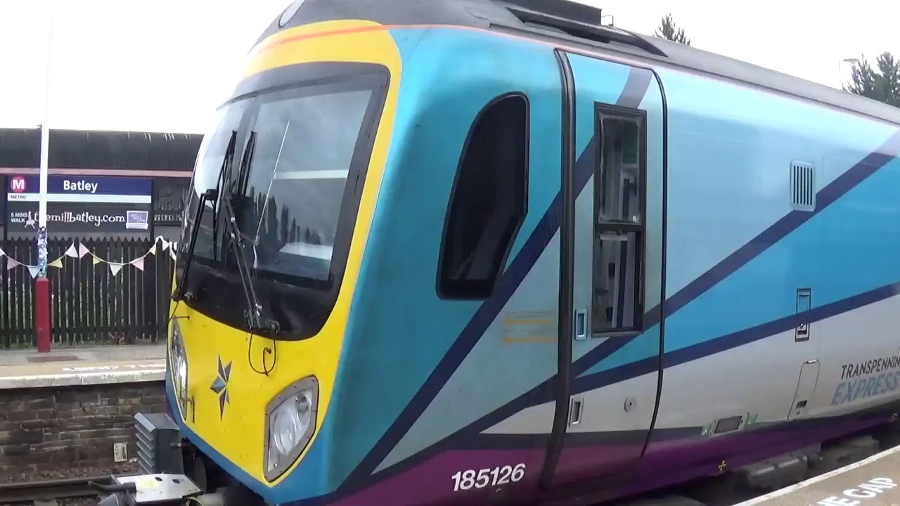 Batley Railway Station ENGLAND West Yorkshire - YouTube
