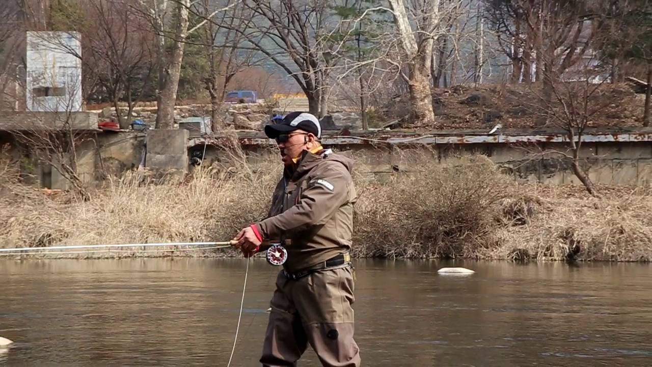 Single hand Fly Casting - 10 slow, medium, and fast power casting - YouTube