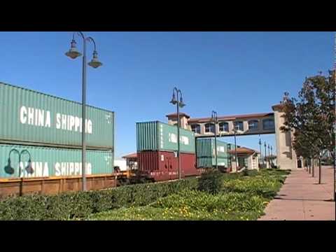 BNSF 7598 Leads Stacktrain West through West Corona, Radio Chatter - YouTube