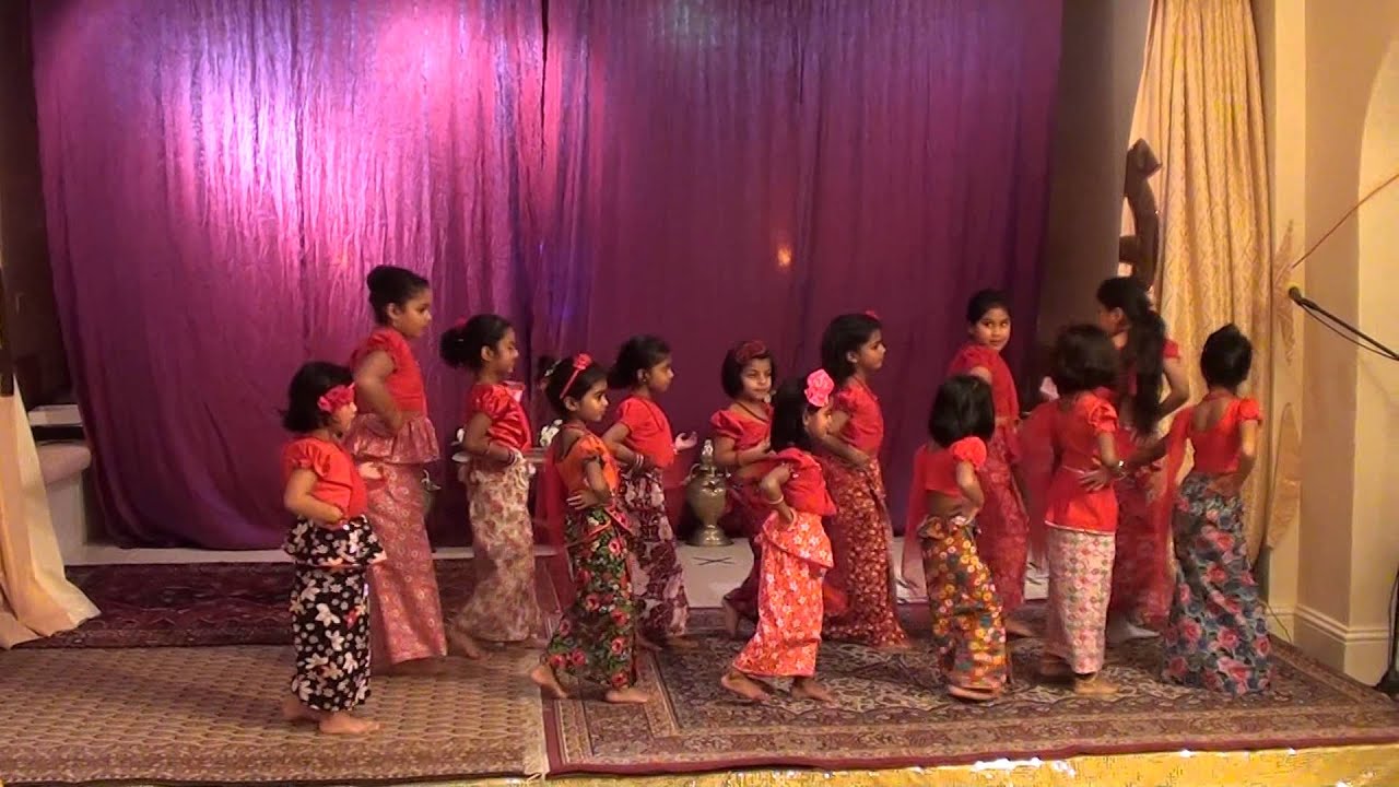 Thames Vihara Dhamma School Prize Giving Dec 2013 - Sari Podiththak ...