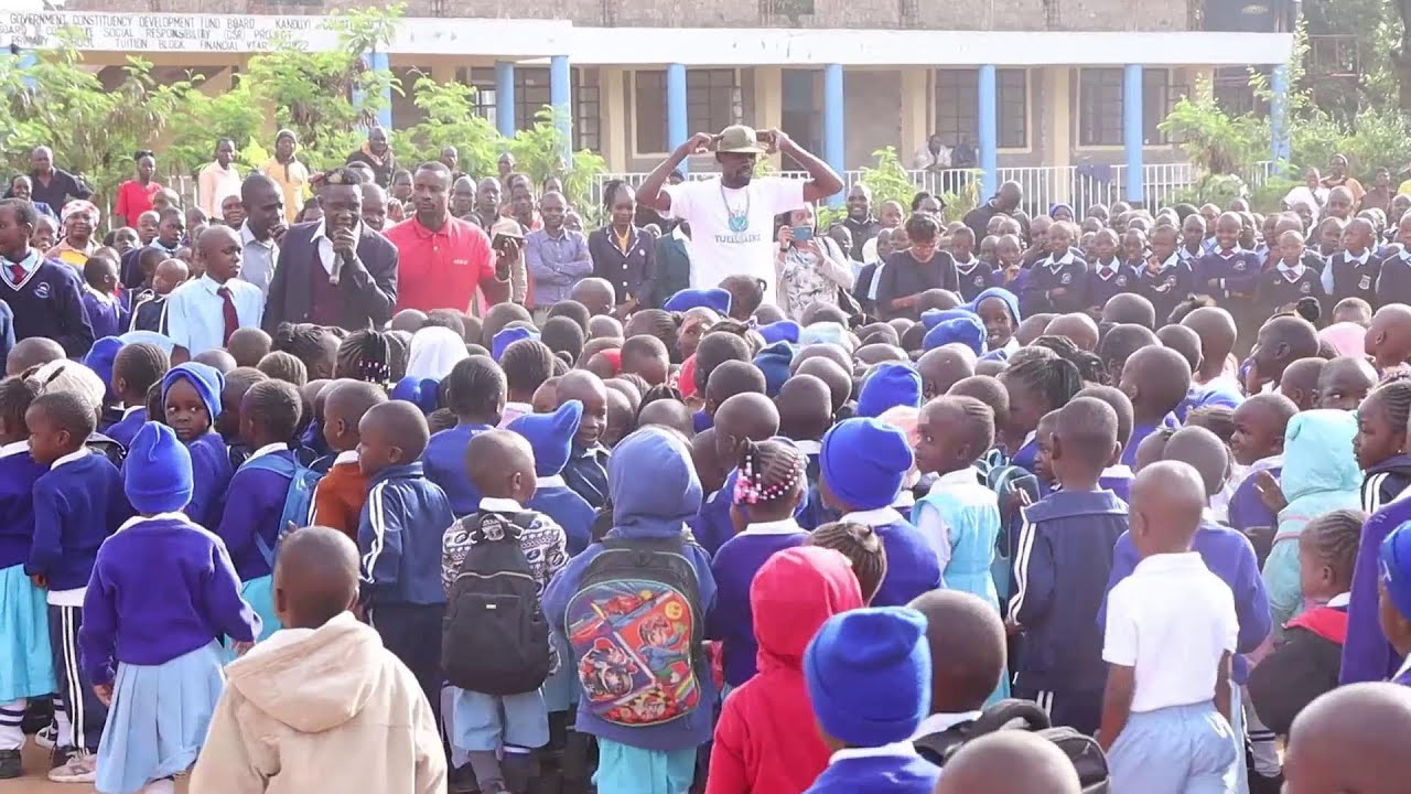 Steve kay live performance at Bungoma Moi D.e.b. - YouTube