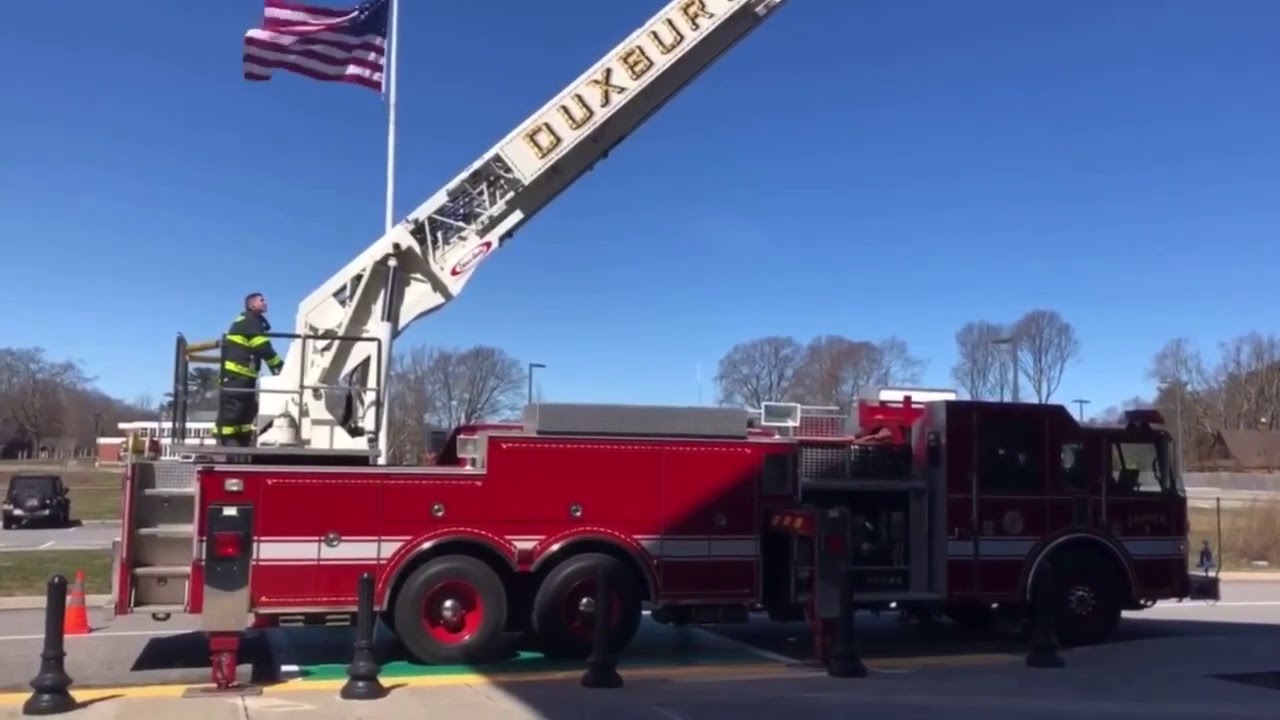 Duxbury Fire Ladder Operations (DXFD) - YouTube