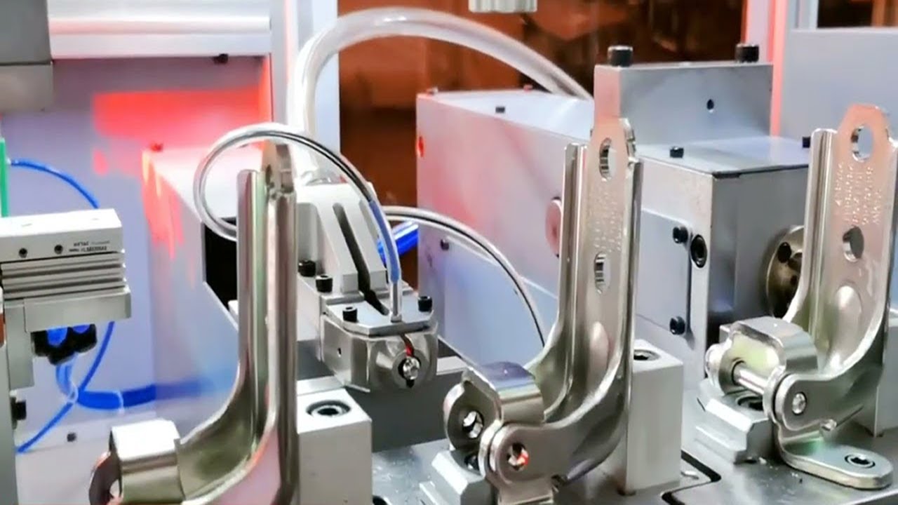 Hinge assembly machine automatic customized assembler - YouTube