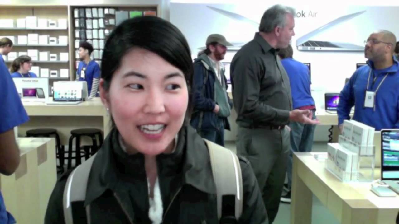 Shay in Portland Apple Store - YouTube