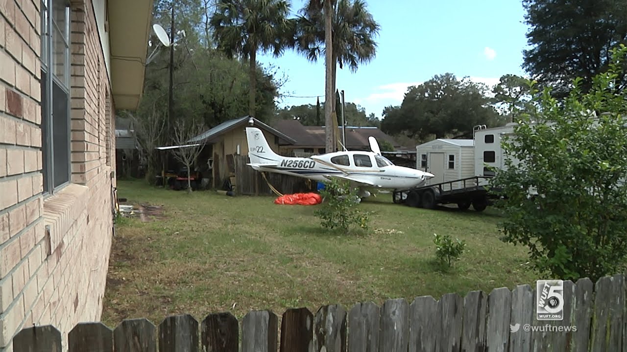 Plane Lands In Palatka Home's Backyard - YouTube