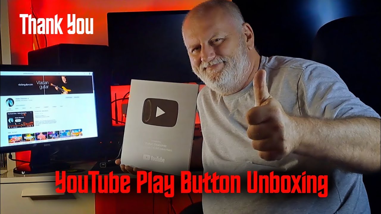 YouTube Play Button Unboxing 100k Subscriber #youtubecreatorawards ...
