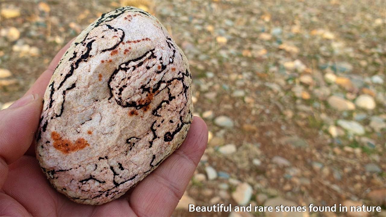 Time day Beautiful and find stones precious gems crystal - YouTube