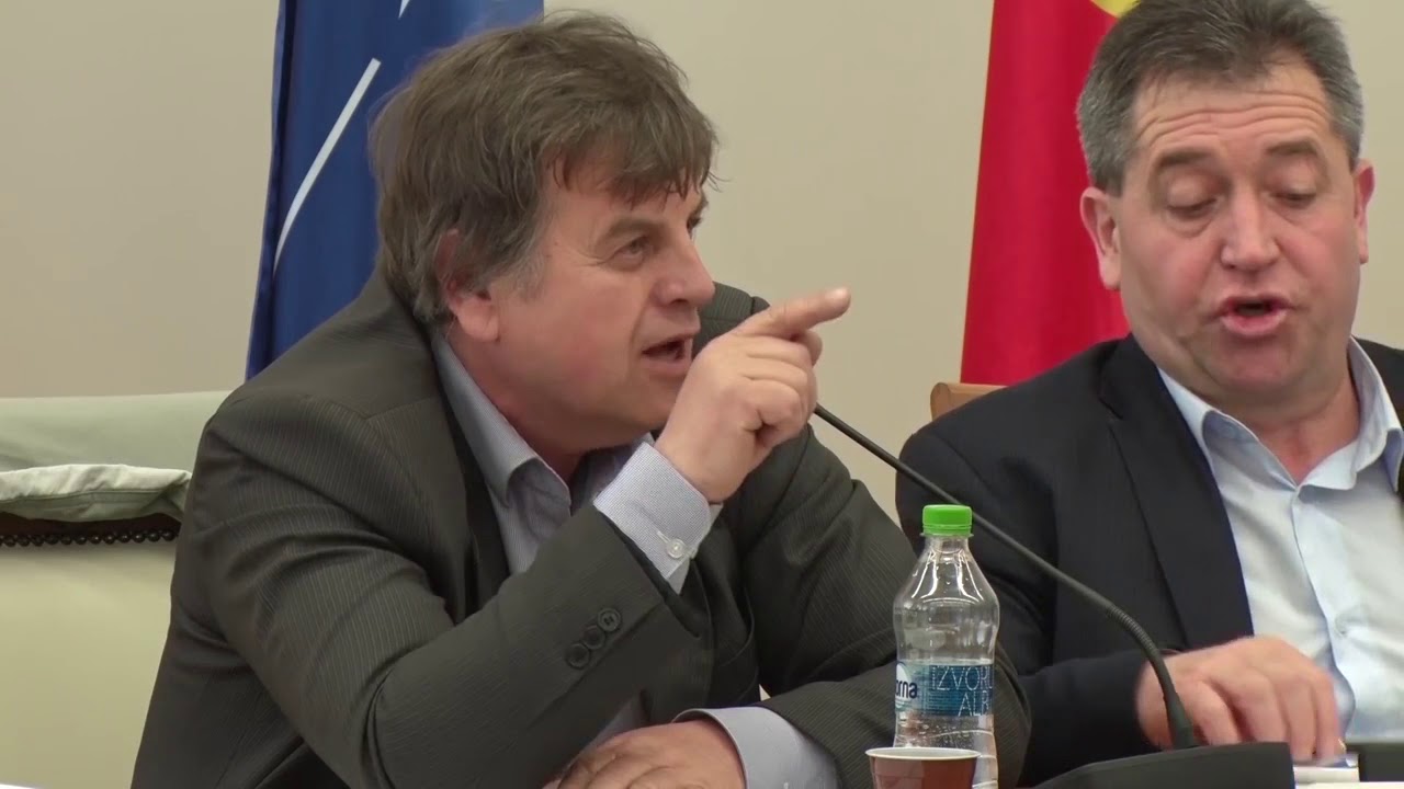 De ce voteaza hutulii PSD-ul - YouTube