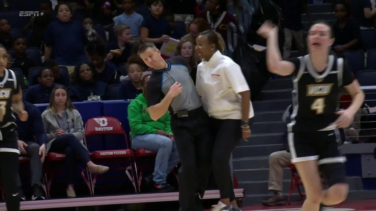 🤐 Angry Coach EJECTED For BUMPING Into Ref While Complaining About Call ...