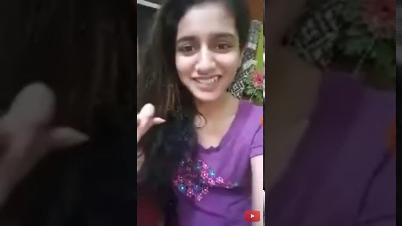 Priya p varrier dubmash | expression queen viral girl | Viral video instagram facebook whatsapp ...