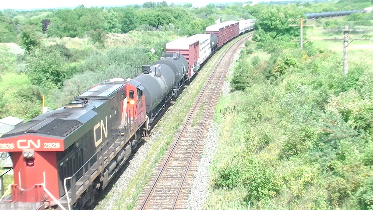 CN #305/ CN#3107, CN DPU#2828 / WAVERLY RD: - YouTube