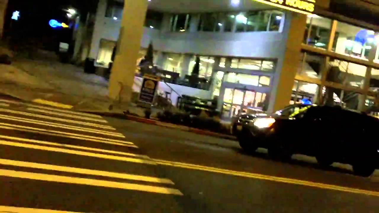 24-Hour QFC Grocery Store - YouTube