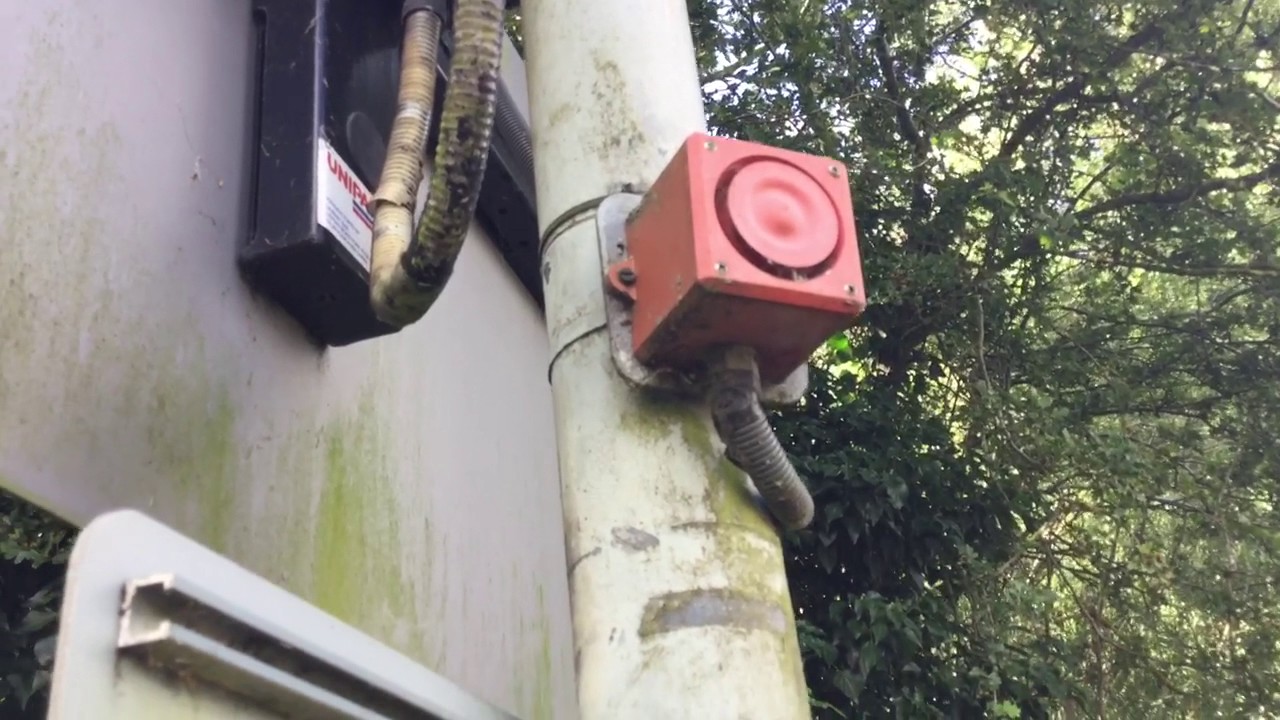 *Dodgy Alarm* Teversham Level Crossing (Cambs) Saturday 22.07.2017 ...