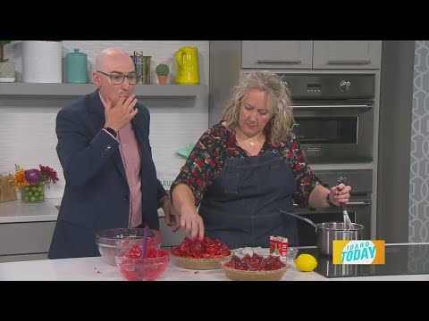 Idaho Today: Flavorful Kitchen - Angie's Fresh Strawberry Pie - YouTube