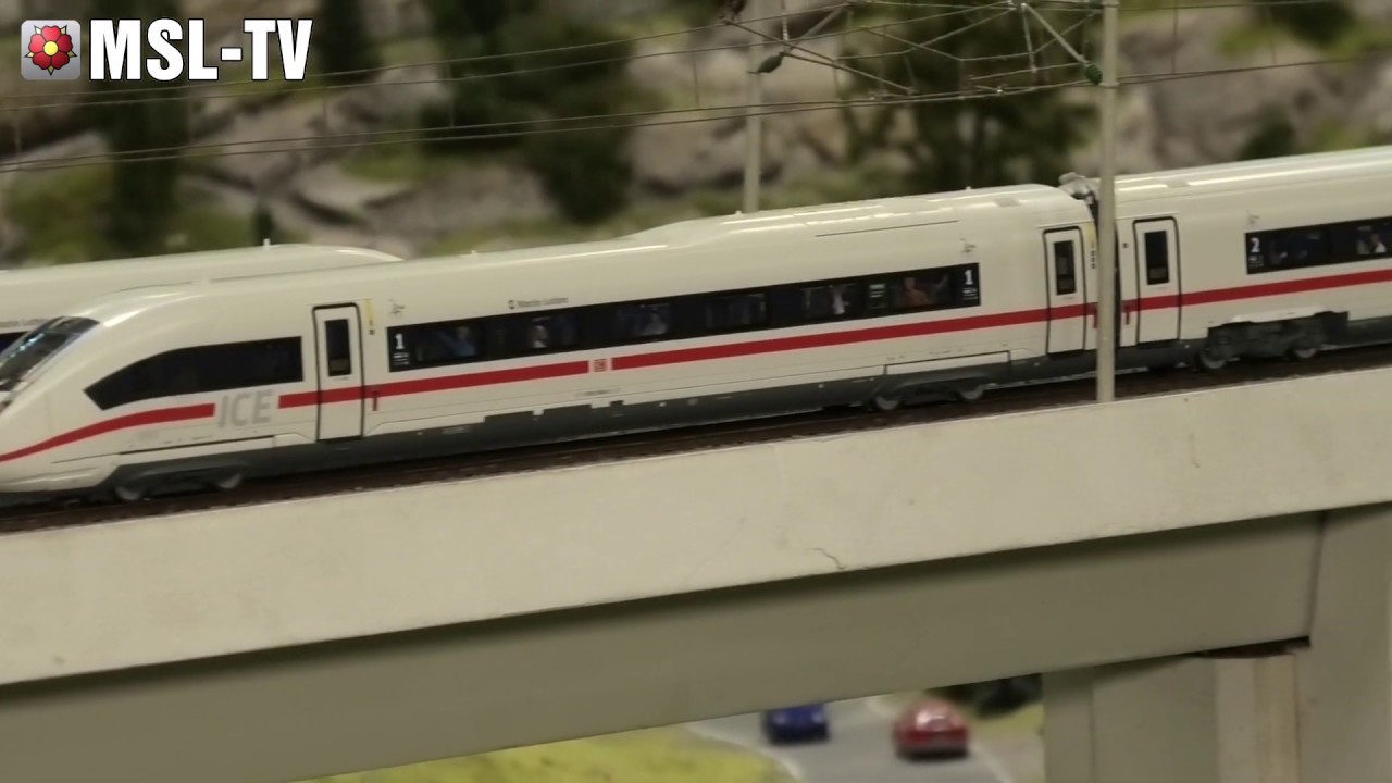 PIKO H0 ICE 4 RollOut im Miniatur Wunderland Hamburg - Neuheit 2019 ...