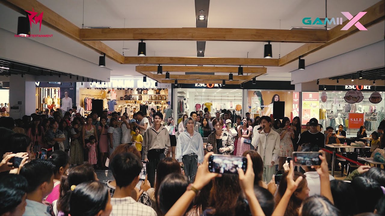 GAMII X : 2nd Flash Mob Event - YouTube