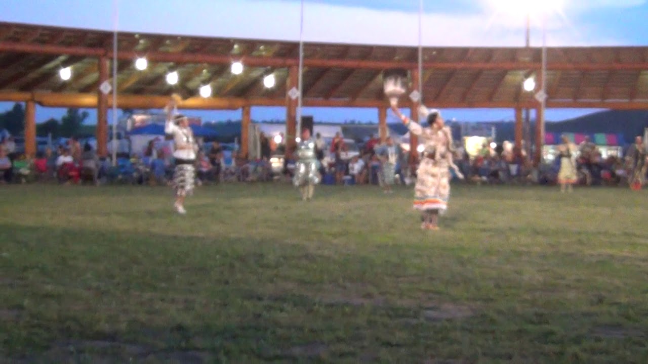 Jr.Womens Jingle(side-step)@143rd Rosebud Fair/Wacipi 2019 - YouTube
