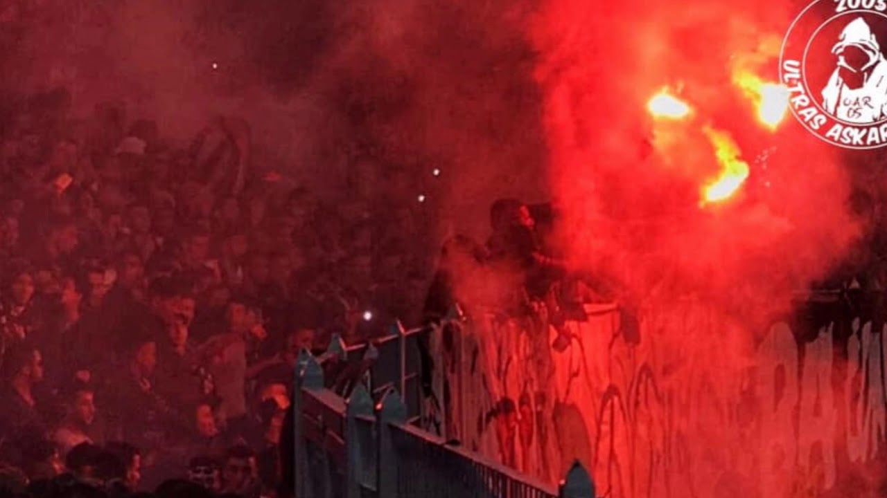 Tifo & Craquage Ultras Askary Rabat Annex Sale a TetOne - YouTube