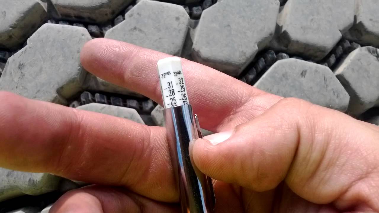 Bridgestone Tire Review R283 M726EL 11R22.5 part 3 - YouTube