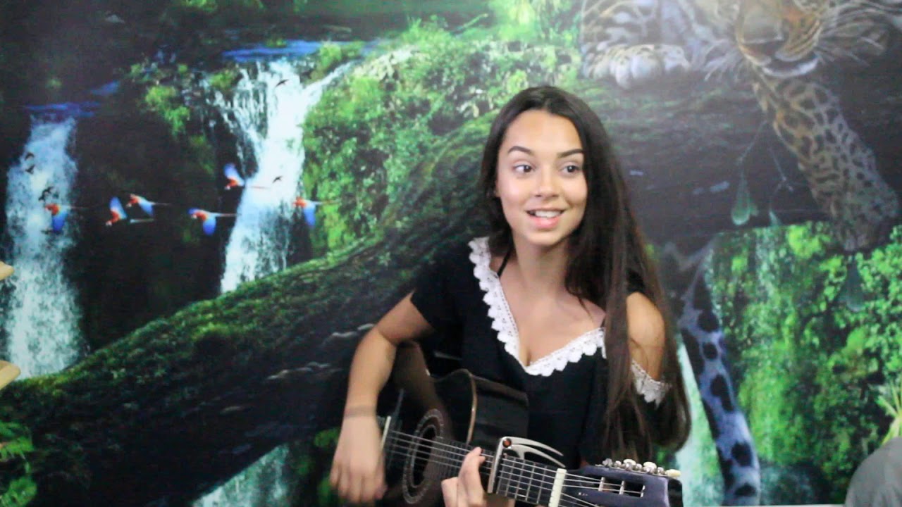 Carol Brasil A Alegria dos Congressos - YouTube