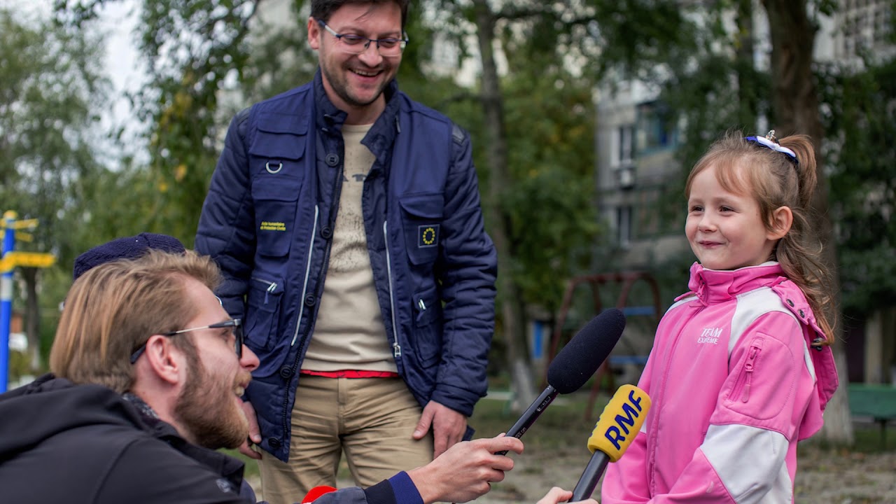 Internews President & CEO, Jeanne Bourgault: A Reason to Hope - YouTube