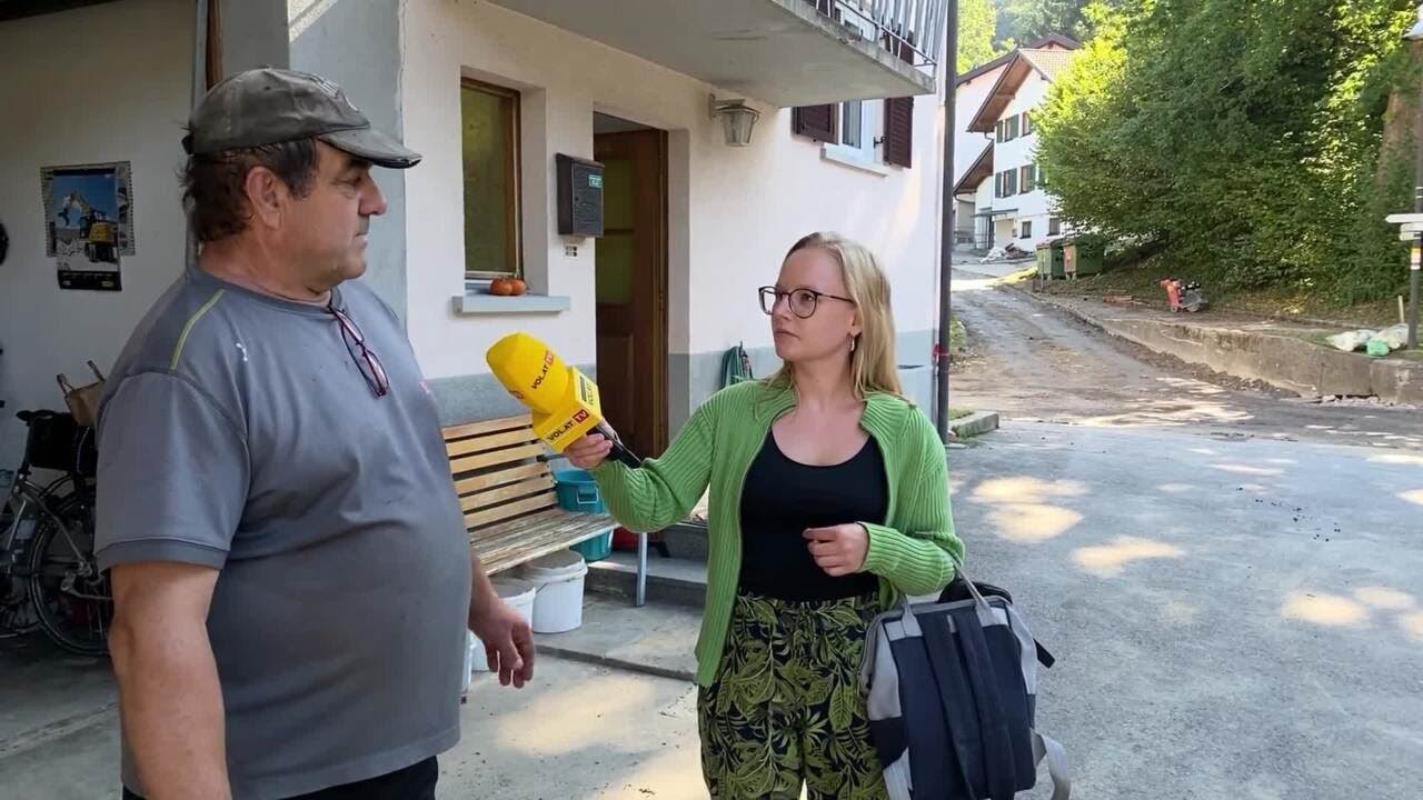 Die Lage In Neumuenster Wetter Meaning Slang