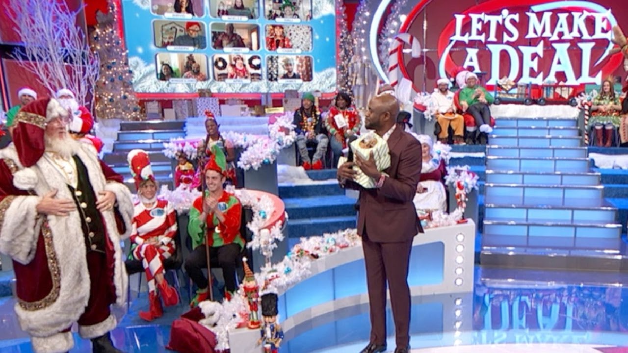 Exclusive Clip: "Let's Make a Deal" - Santa Brings Gifts for Wayne ...