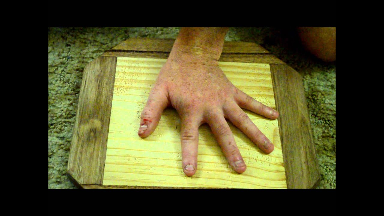 Brodie Rigby knife game - YouTube