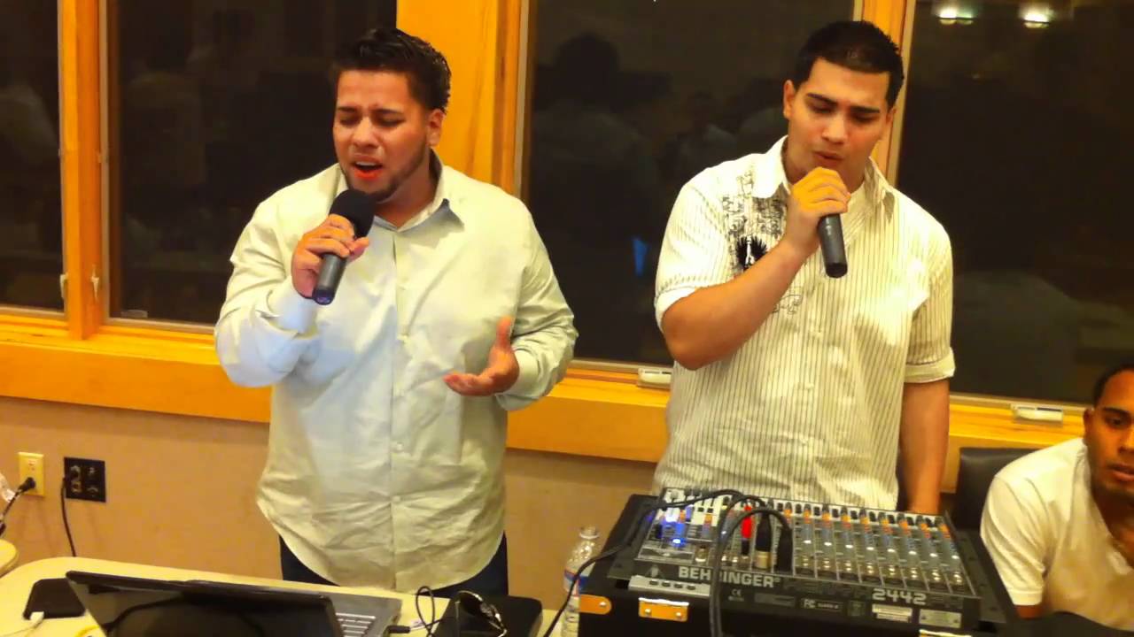 Exagerado Amor - Phill & Joe karaoke @ Pine Forge - YouTube
