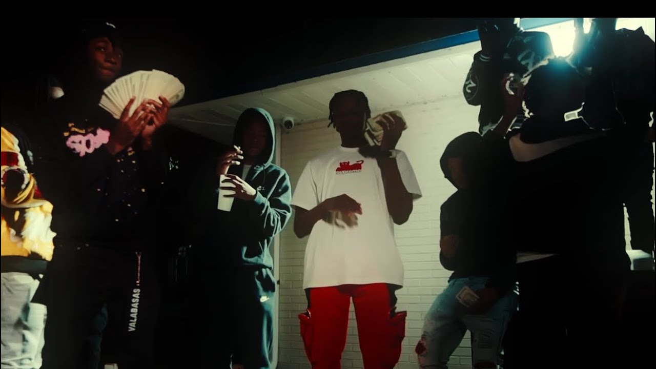 Kelo Gee - Johnny - YouTube