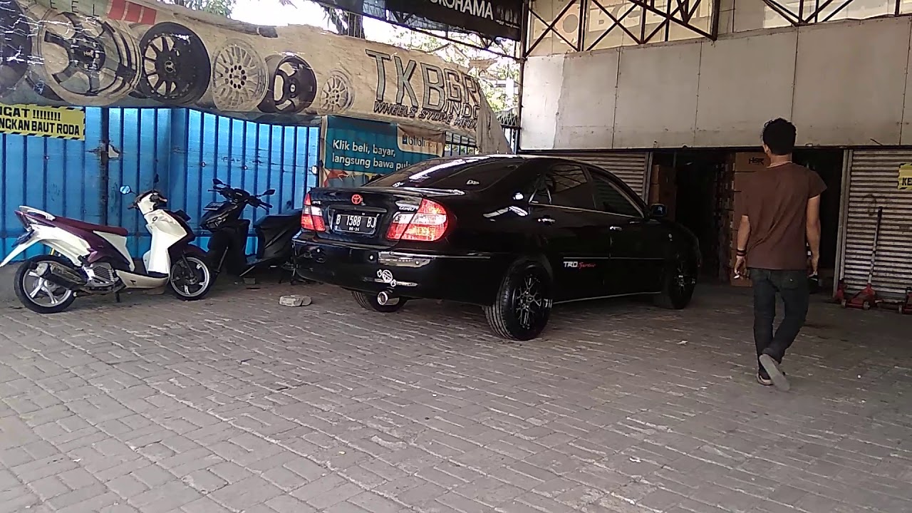 Kece Abis Camry Modif Velg Celong HSR #Camry #velgcibubur #wheels - YouTube