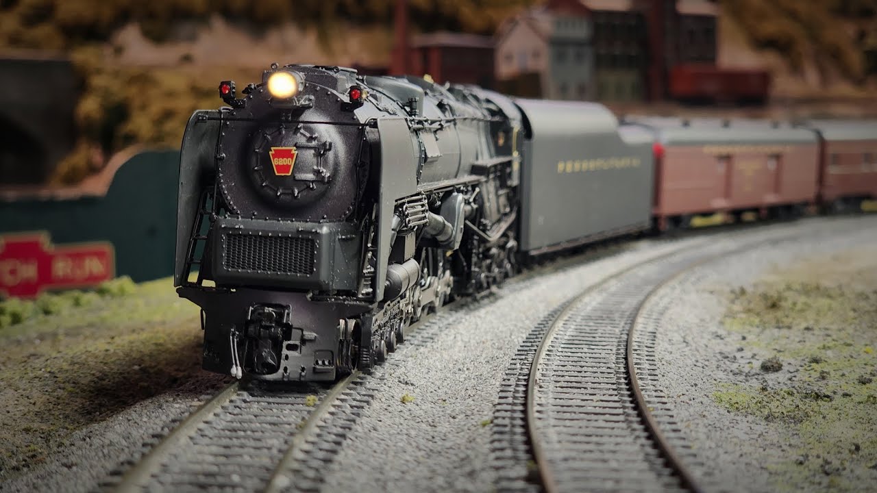 Pennsylvania Railroad HO Scale Train Layout Masterpiece! - YouTube