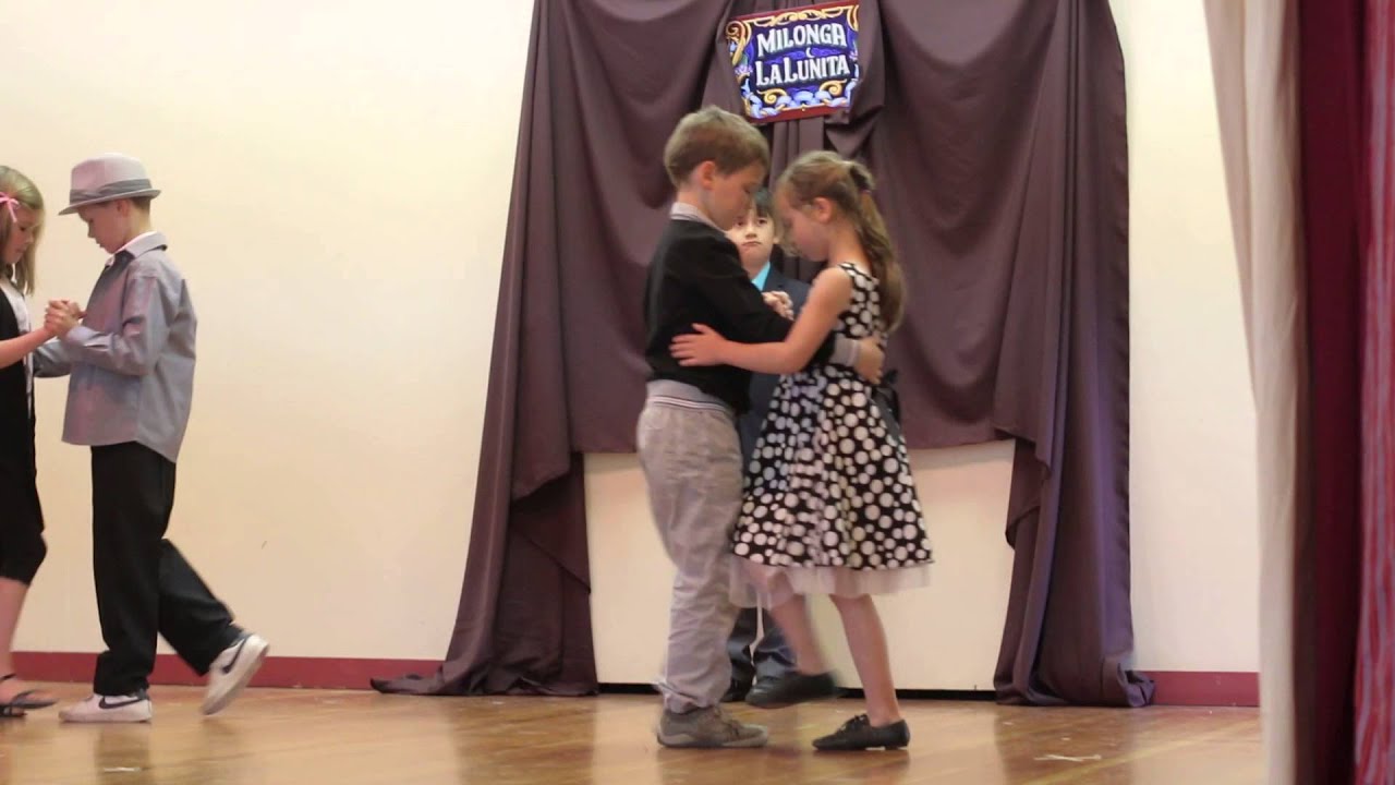 Pasitos - Tango Kids Vancouver - demo 1 - June 2014 (cute :)) - YouTube