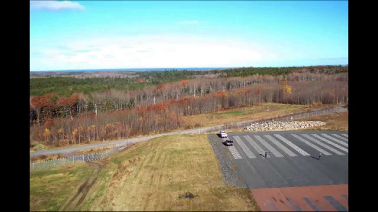 Test Flight 25 mph wind - YouTube