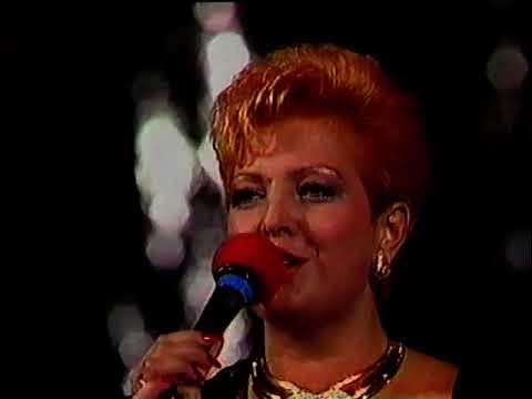 Snezana Djurisic - Koncert 1990 - YouTube